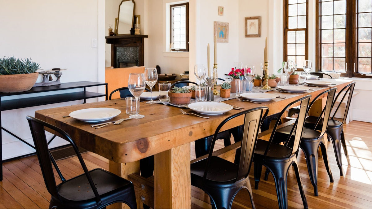The Ultimate Guide to Choosing a Farmhouse Dining Room Table 2026 ...